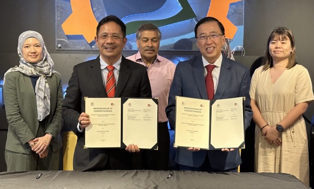 CENTEXS & ITEES Jalin Kerjasama Dalam Program Teknologi - CENTEXS